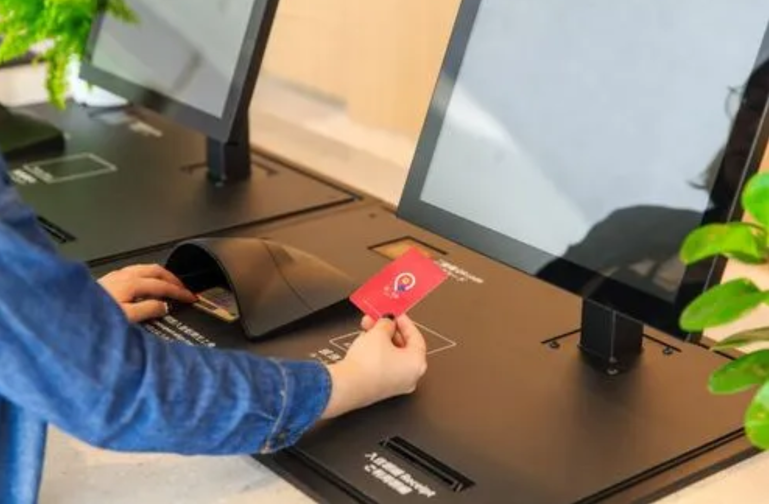 home-students旗下公寓check-in指南