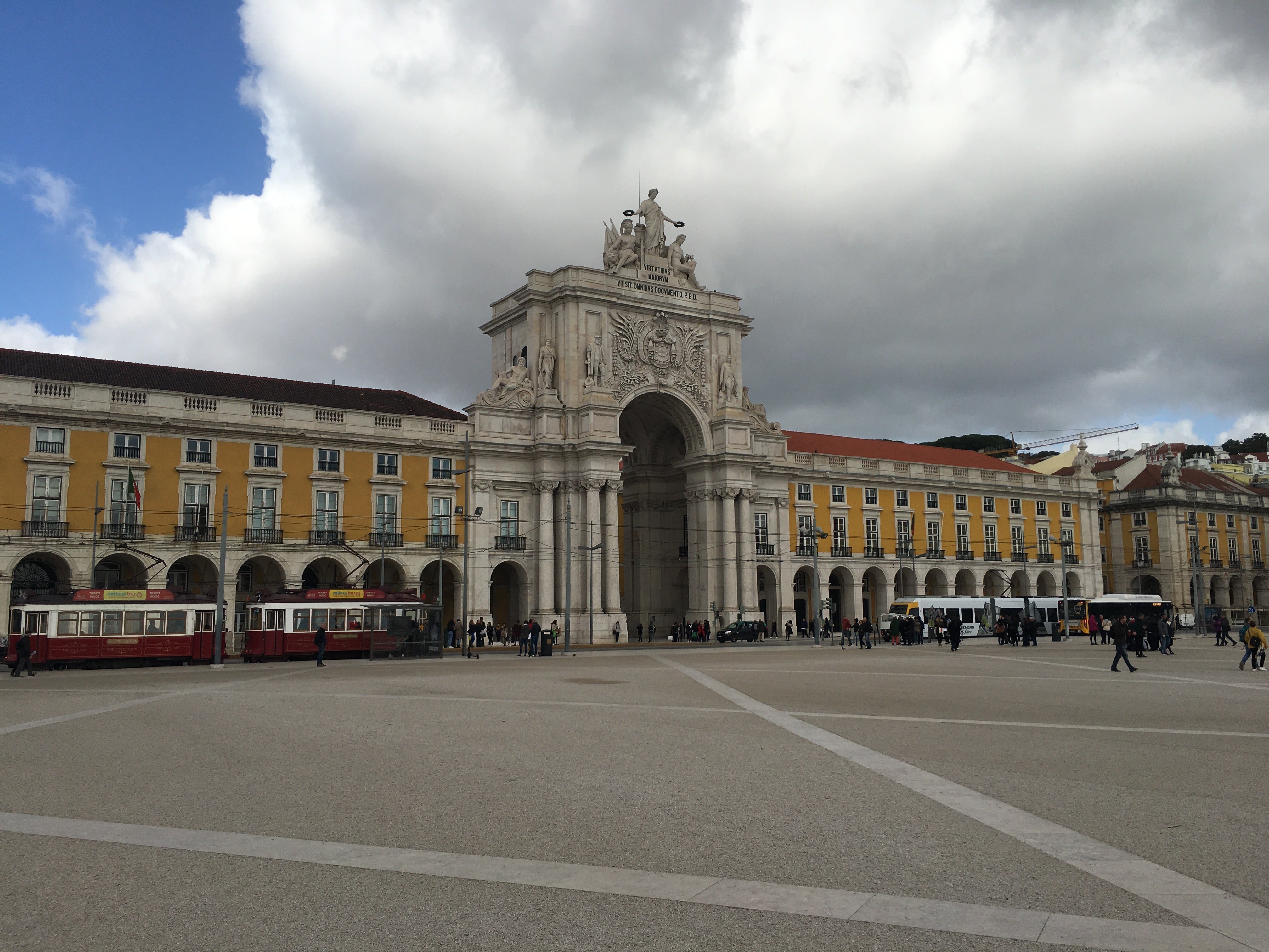 The Top 10 Universities in the Portuguese-Speaking World | Student.com